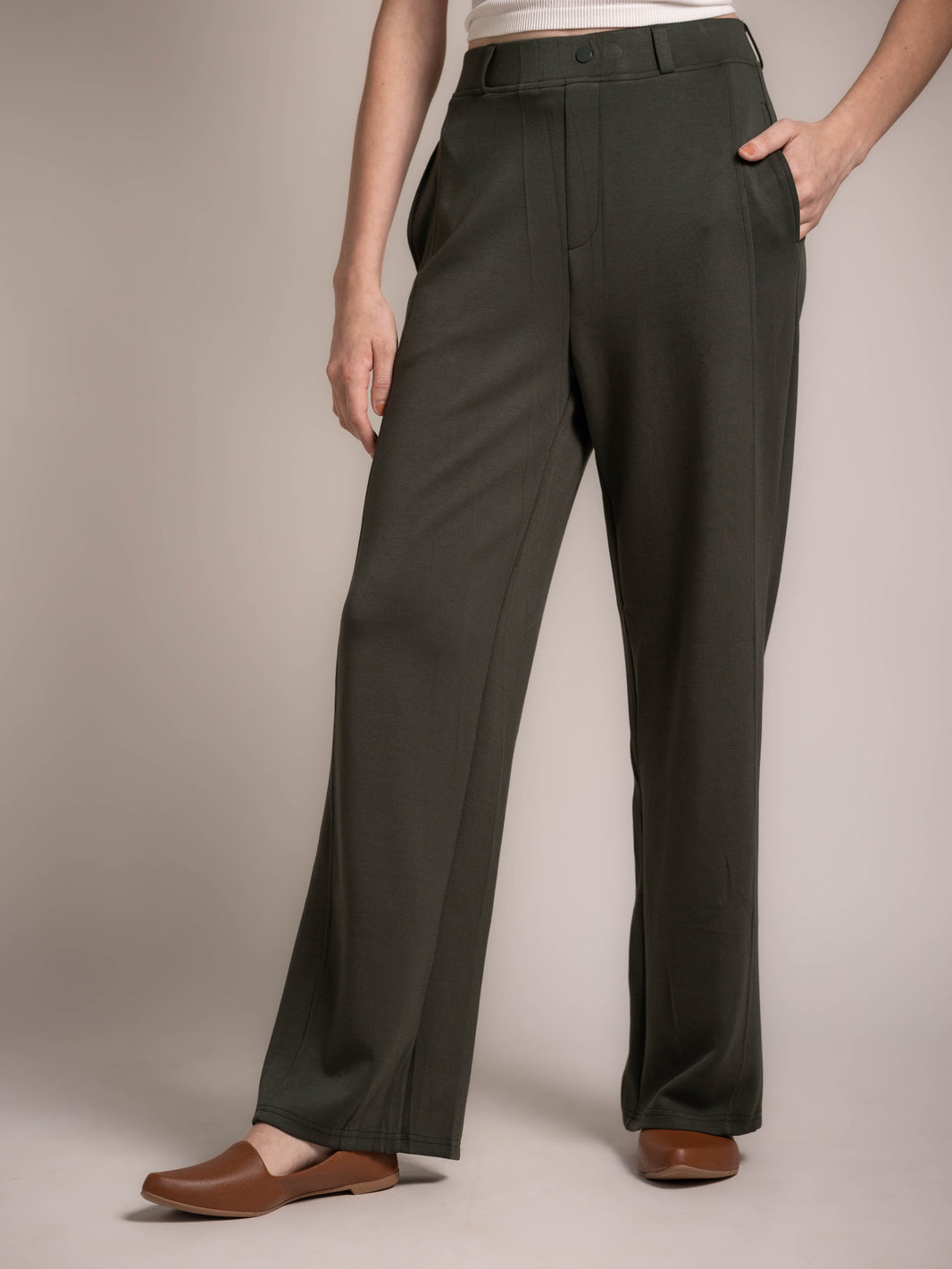 Pantalones – ESKALA